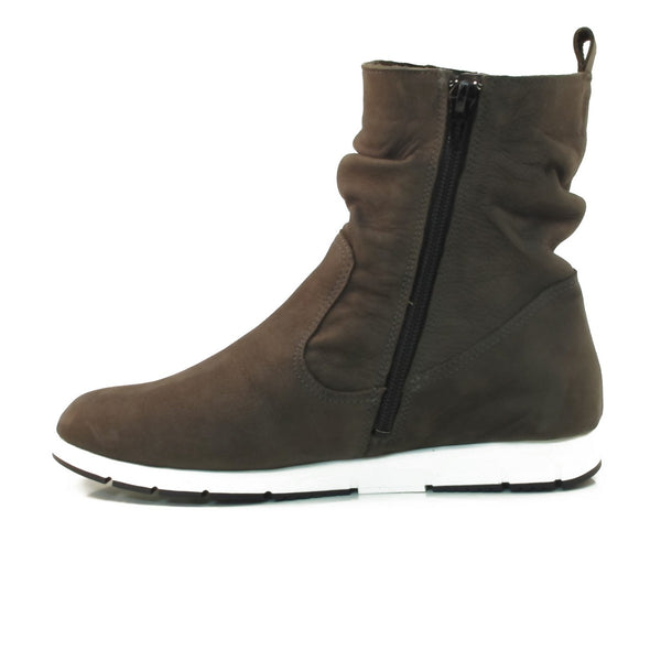 Pesso Freedom Anthracite – Step Ahead