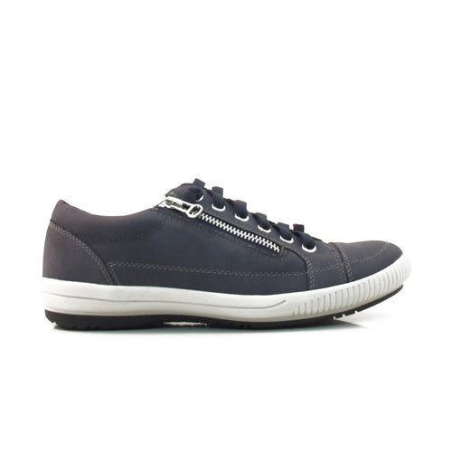 WOMEN new season – Step Ahead